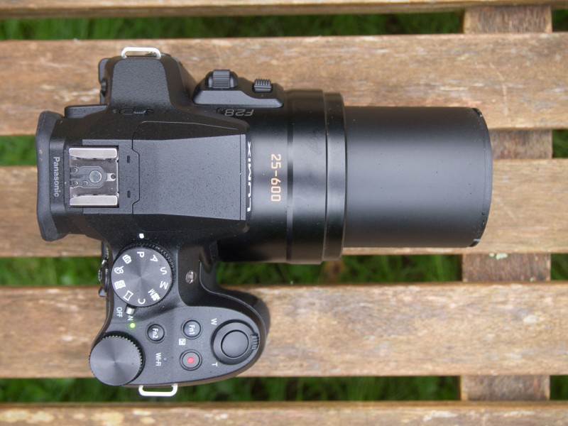 Panasonic Lumix FZ330 / FZ300 review | Cameralabs