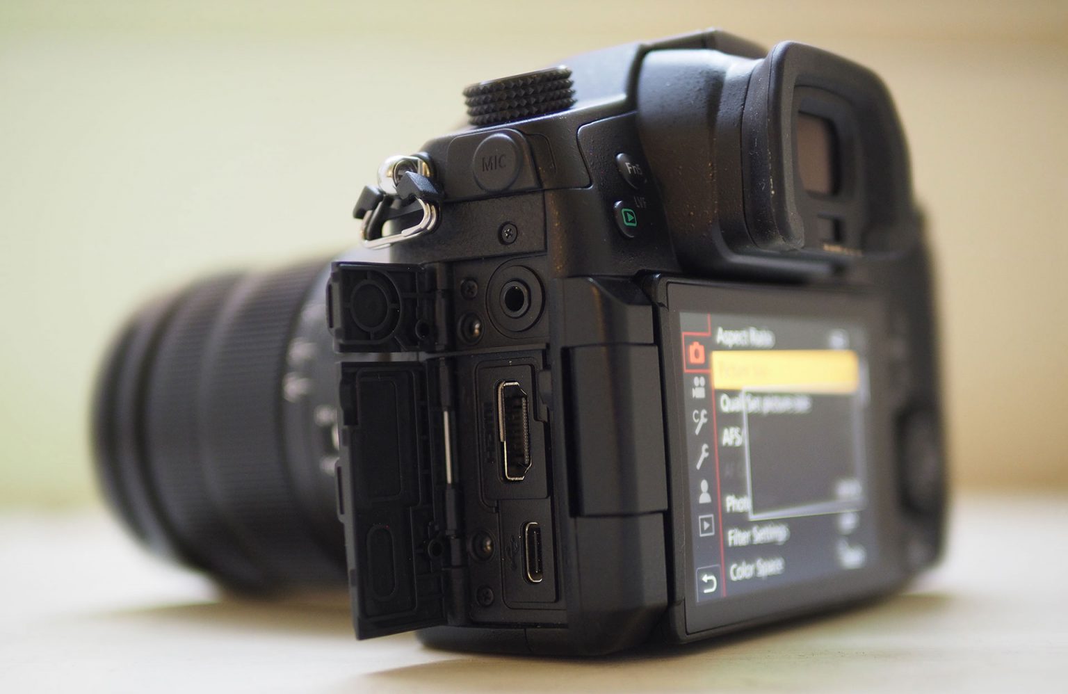 Panasonic Lumix GH5 review | Cameralabs