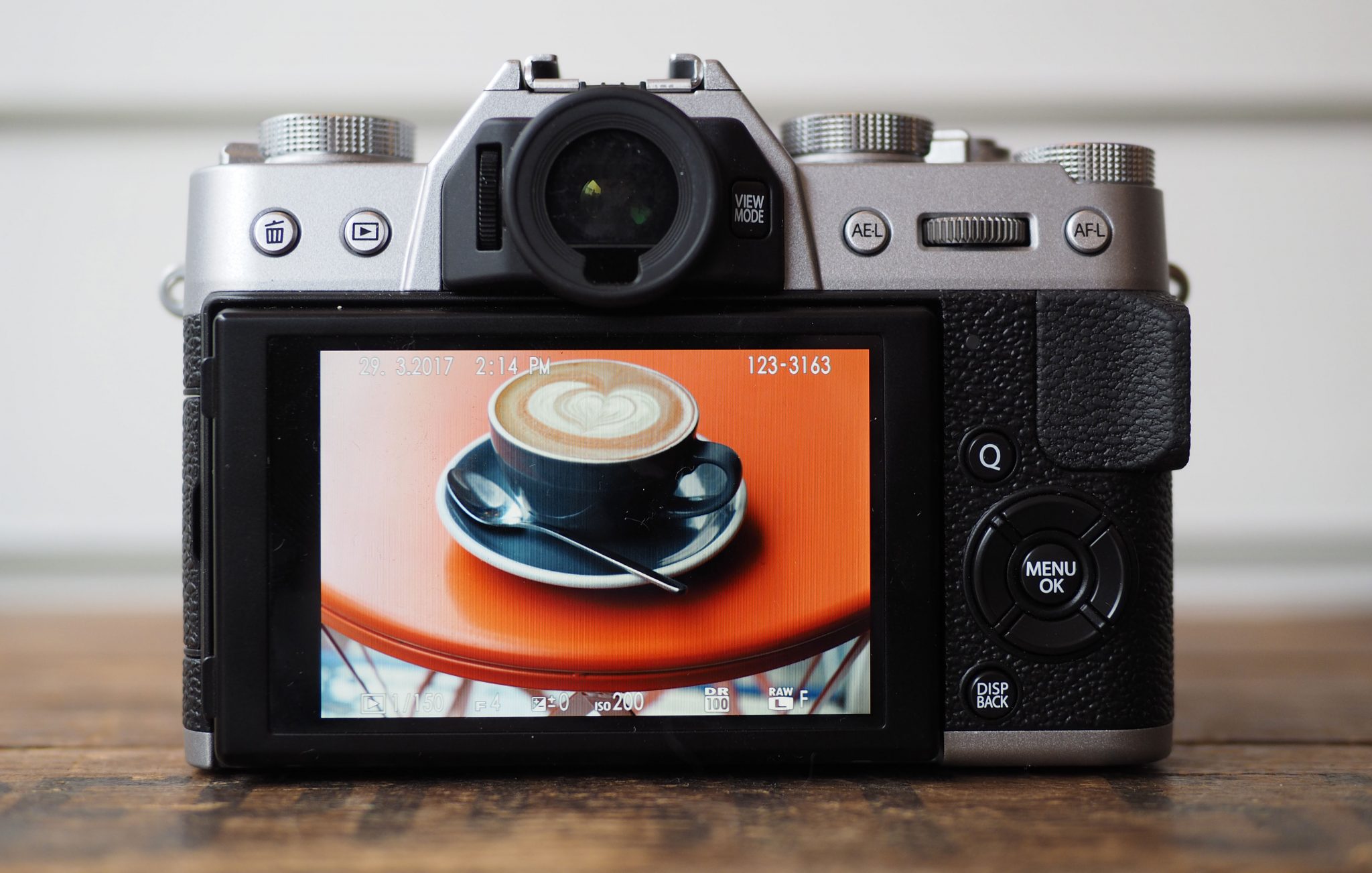 Fujifilm XT20 review | Cameralabs