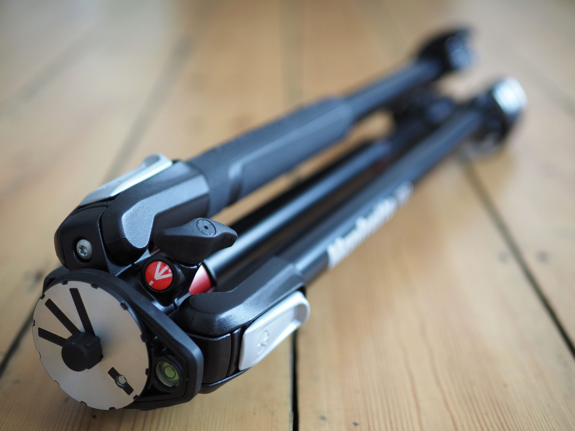 Manfrotto MT190XPRO3 tripod review | Cameralabs