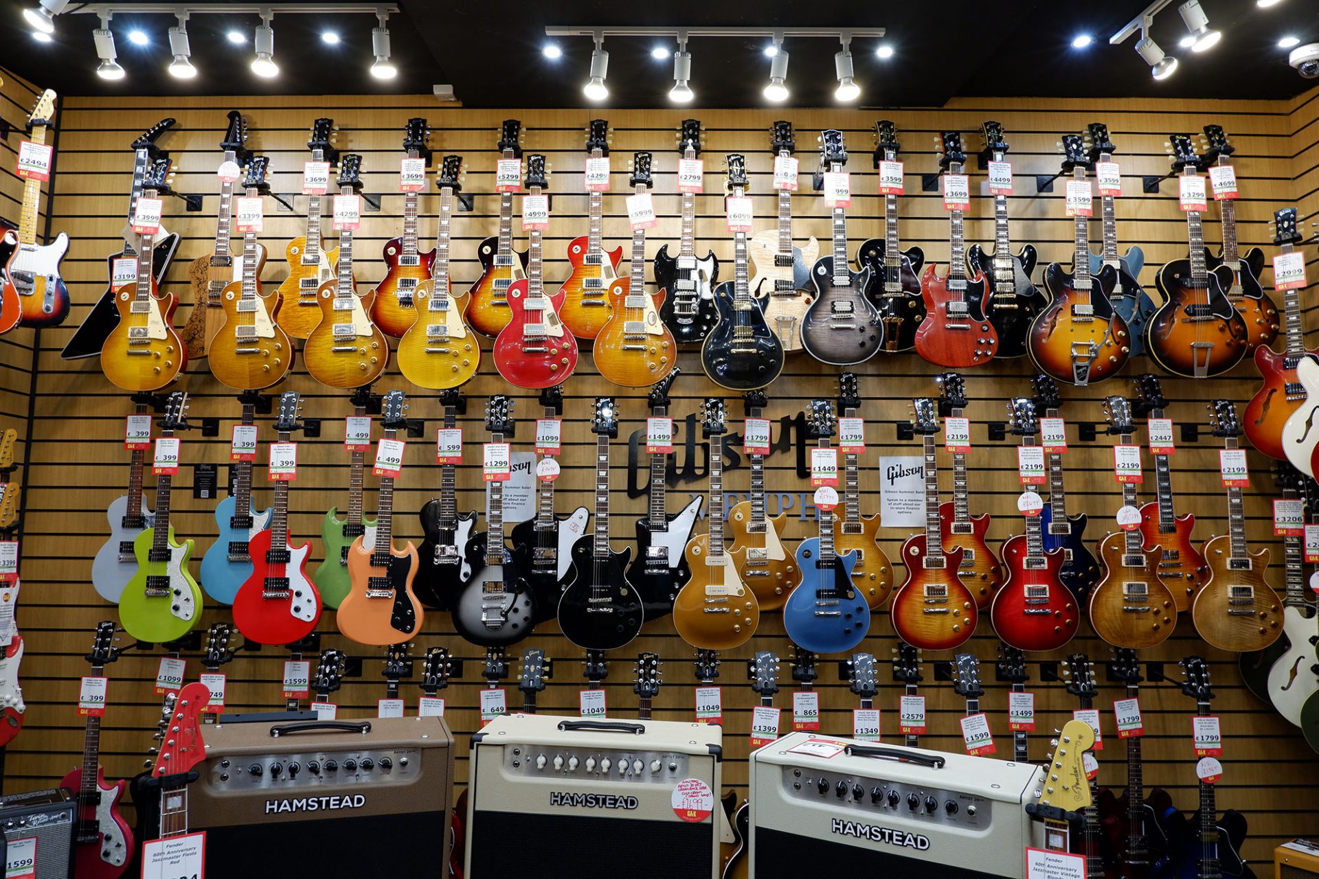 Fujifilm XT100 review | Cameralabs