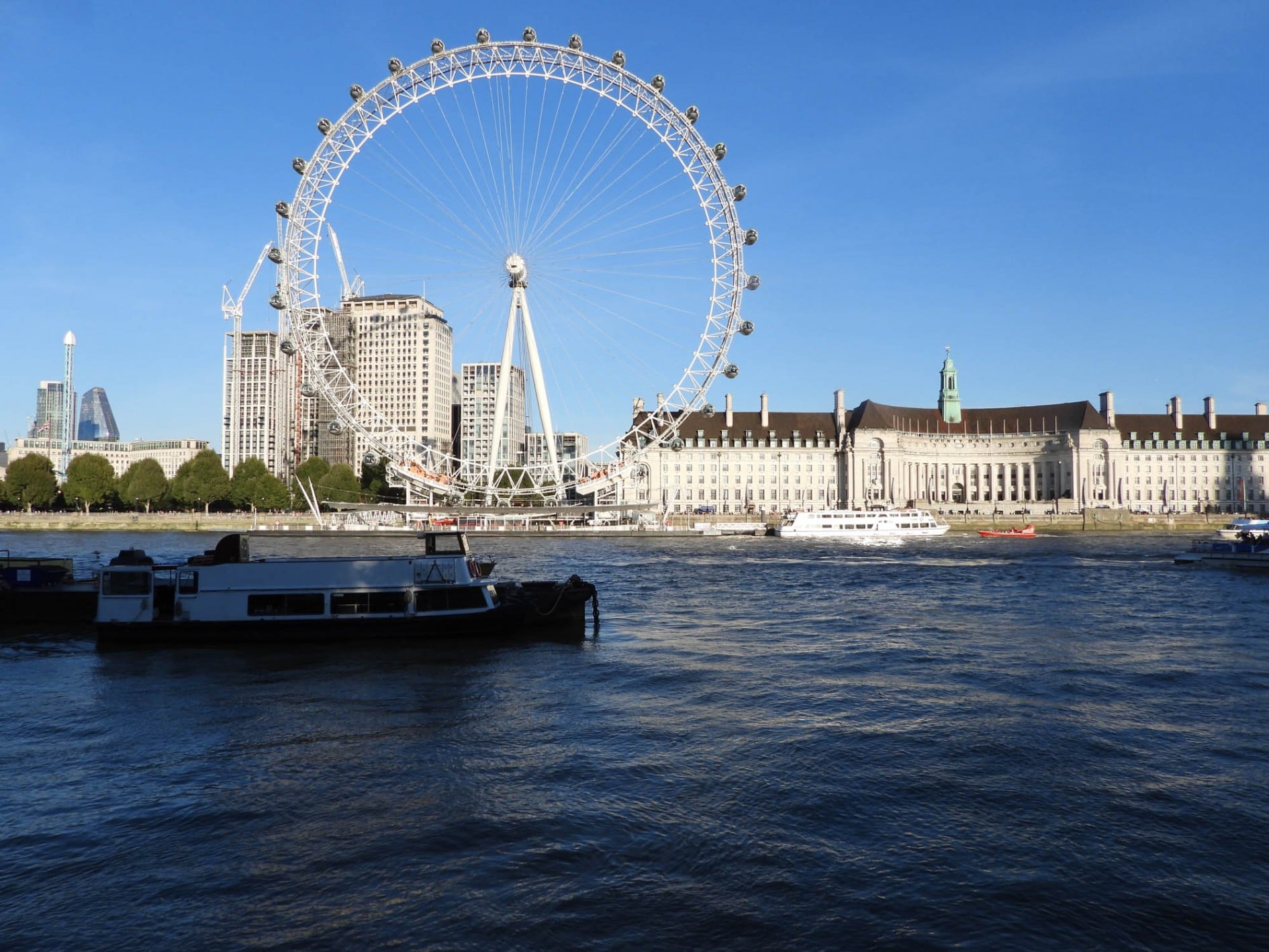 Nikon COOLPIX P1000 review | Cameralabs