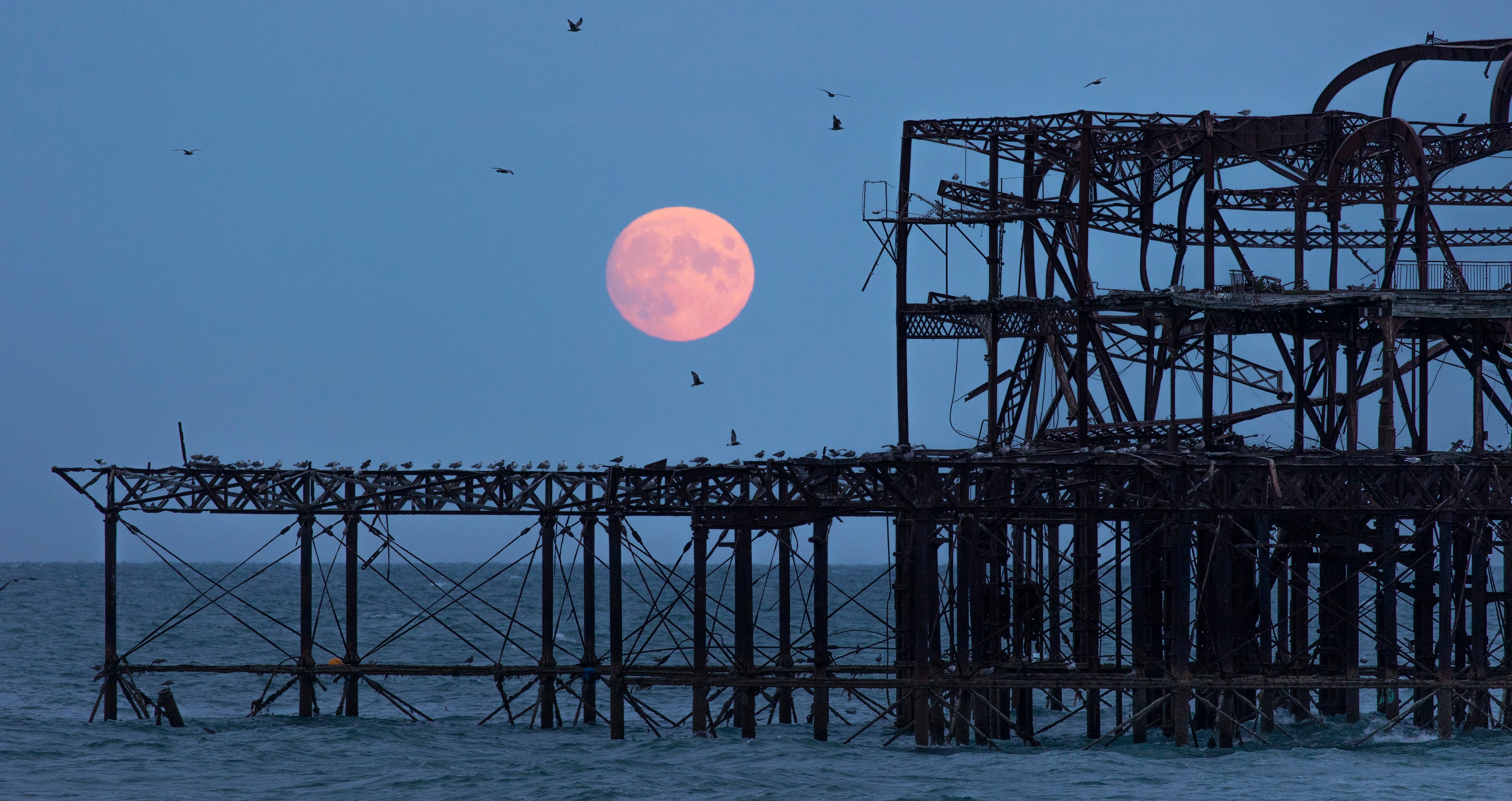 Moon Photography Tutorial | Cameralabs