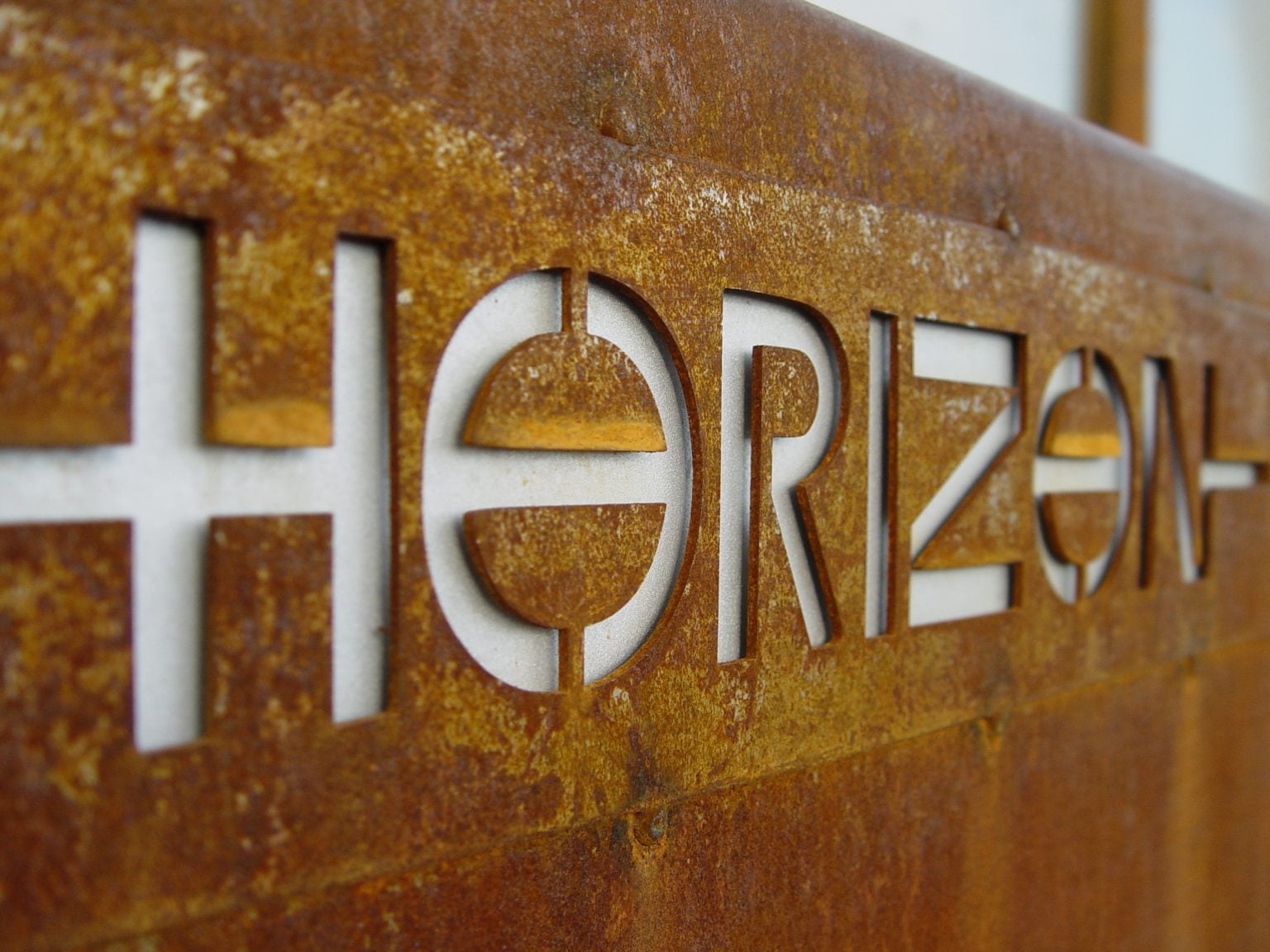 Sony Cyber-shot F717 retro review | Cameralabs