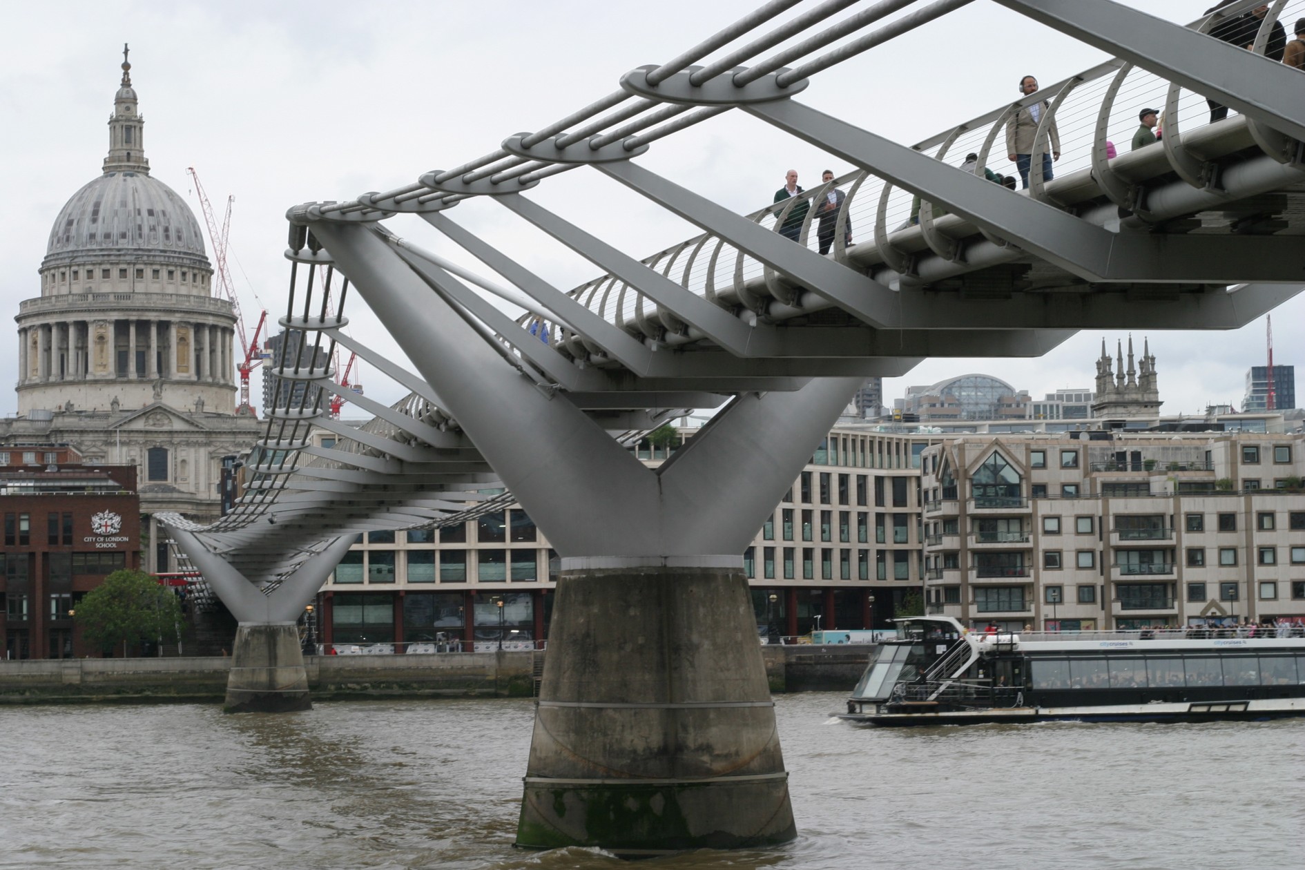 Canon EOS 10D retro review | Cameralabs