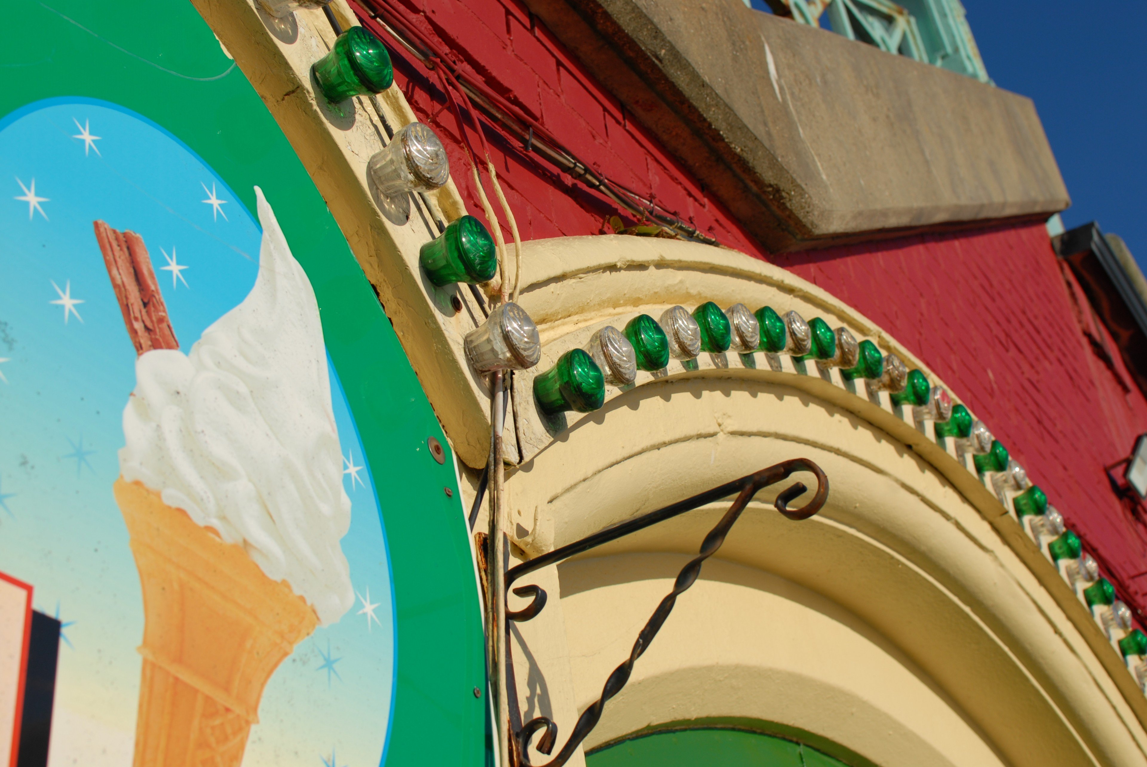 Nikon D200 retro review | Cameralabs